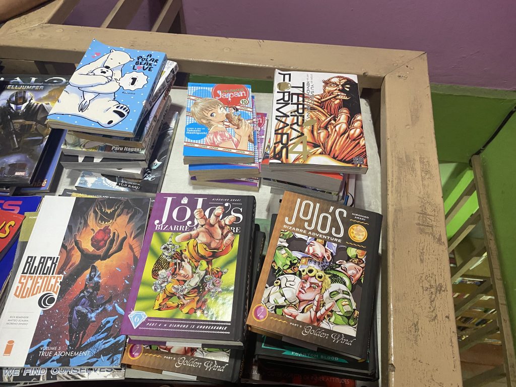 【バンコク】【本】洋書を安くゲット。洋書専門の古本屋さん＠Dasa Book Cafe - ブリ子がゆくinバンコク